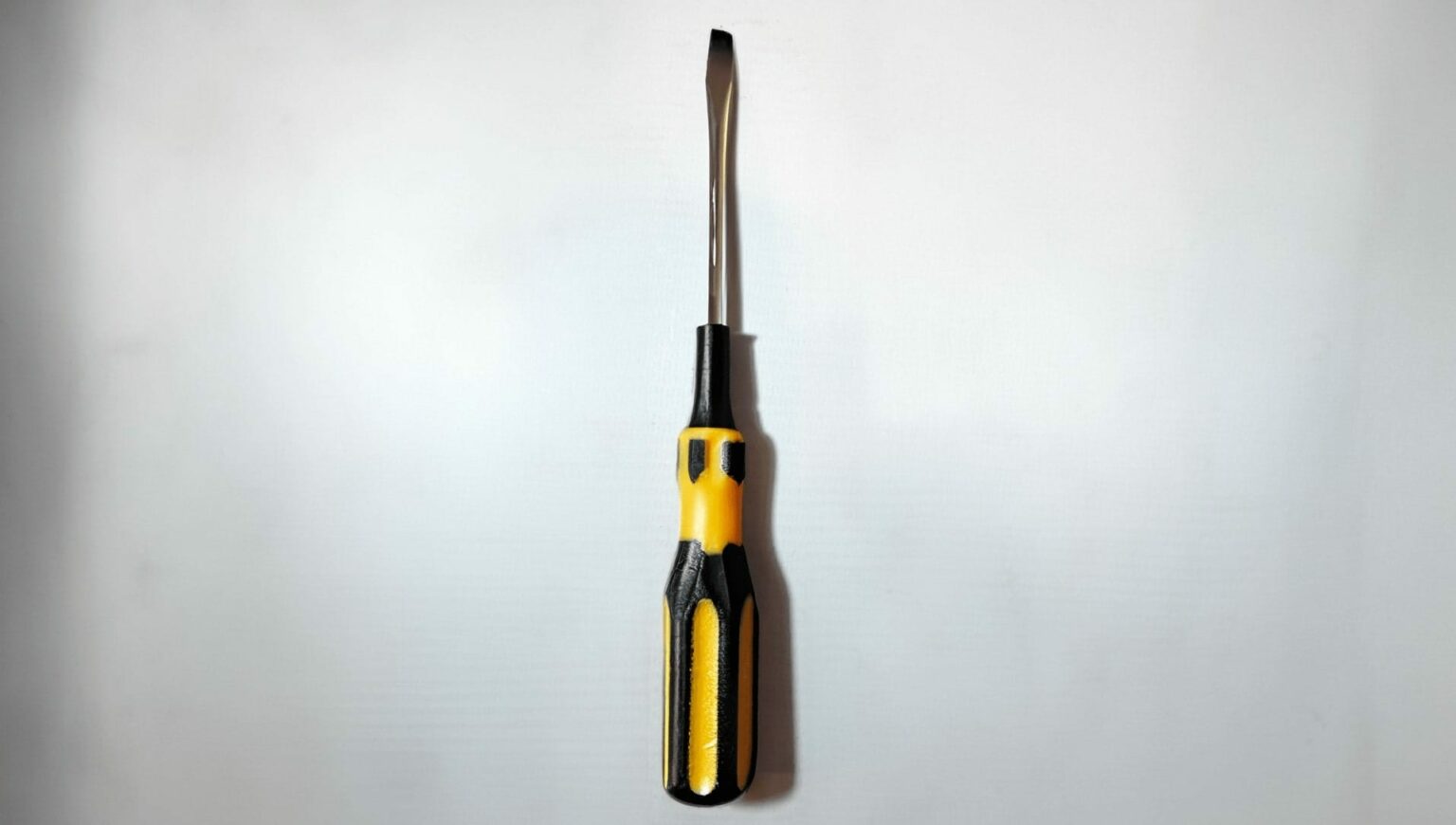 Maintenance Technician Tool Bag List - Clever Handymen